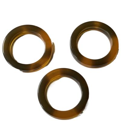 中国 1つの穴豪華なプラスチック ボタンの樹脂の円はDiyの文書を縫う魚用具のための18mmの使用にボタンをかける 販売のため