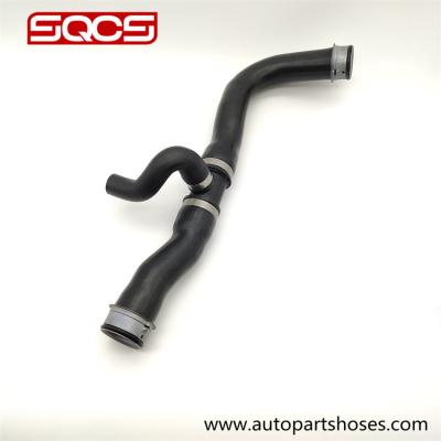 中国 A2115013682 W211車の冷却剤のホース、Eのクラス2115013682の自動車ラジエーター ホース 販売のため