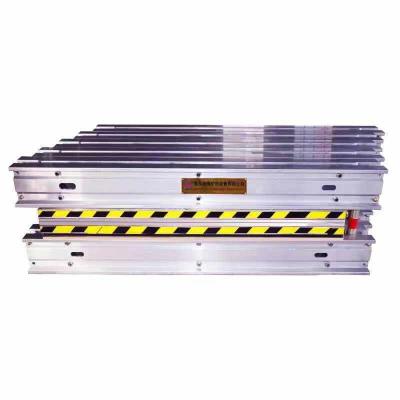 China máquina da imprensa do Vulcanizer da correia transportadora de 1400mm com sistema de refrigeração à venda