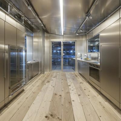 China High-strength Anti-bending Stainless Steel Cladding for Metalwork for sale