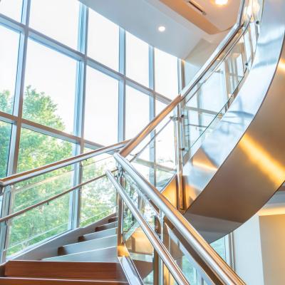 China Elegant Stainless Steel Handrails with 1200mm Balustrade Height for Glass Fencing for sale