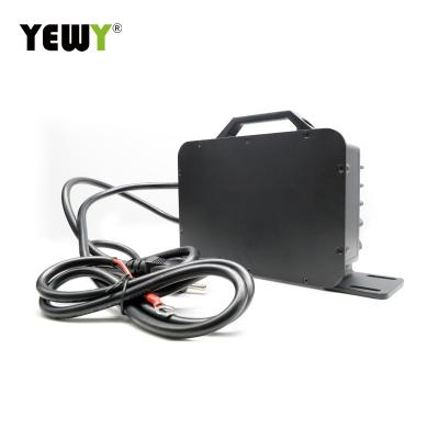 Cina il caricabatteria di 72Volt 10amp 900W LFP Bluetooth Lifepo4 impermeabilizza in vendita