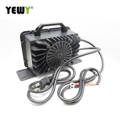 Cina il caricabatteria di 72Volt 10amp 900W LFP Bluetooth Lifepo4 impermeabilizza in vendita