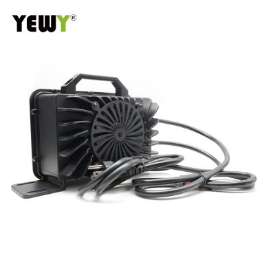 Cina il caricabatteria di 72Volt 10amp 900W LFP Bluetooth Lifepo4 impermeabilizza in vendita