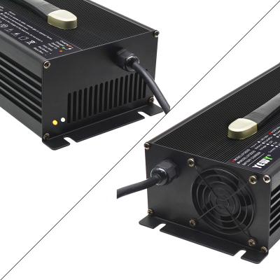 Cina 48V 30 caricabatteria del LEP 16S 58.4V LiFePO4 del caricatore di amp LiFePO4 in vendita