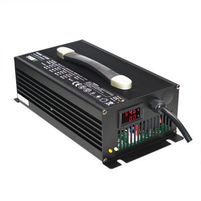Cina Alto potere acido al piombo LiFePo4 di 12v 50a del caricatore d'argento della batteria al litio in vendita