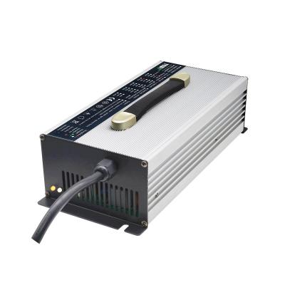 Cina Caricarsi portatile intelligente del caricabatteria di PFM 12V 100A Bluetooth in vendita