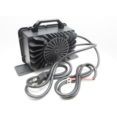 Cina caricabatteria di 10A 72V 20S 21S CANbus per automatico astuto del motociclo in vendita