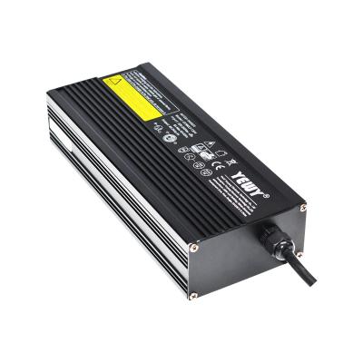 Cina Caricatore intelligente impermeabile di Surboard del caricabatteria del AGV di IP65 12v 20a in vendita