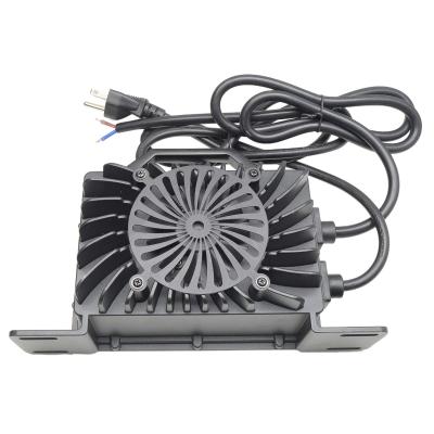Cina caricabatteria impermeabile del caricatore elettrico del motorino di 30A 24V per il surf in vendita
