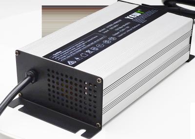 Cina 24v powerful battery charger for Forklifts and Shifting Tools in vendita