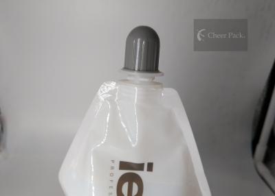 Cina I prodotti per capelli versano i cappucci del becco con il materiale nero del PE, servizio del ODM dell'OEM in vendita
