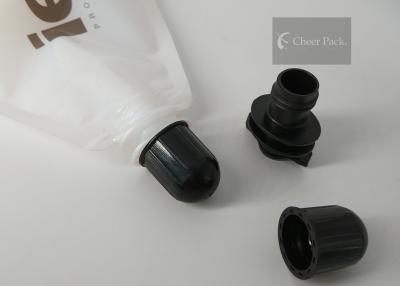 Cina I prodotti per capelli versano i cappucci del becco con il materiale nero del PE, servizio del ODM dell'OEM in vendita