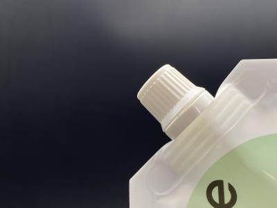 China Sacos profissionais de plástico líquido biodegradáveis para embalagens de alimentos e cosméticos à venda