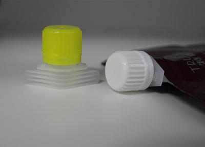 China Tampões plásticos amarelos do bico para o malote de dobramento da curvatura Handheld portátil à venda