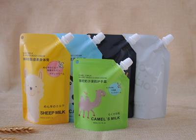 Cina il becco liquido di plastica di 100ml 200ml 300ml insacca il pe Film+ composito in vendita