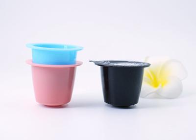 Cina Baccello riutilizzabile di plastica vuoto colorato delle capsule del caffè 7ml in vendita
