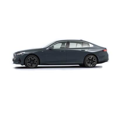 Cina 2024 nuovo modello recentemente lanciato BMW i5 auto elettrica grande berlina eDrive 35 L elettrico puro 286 hp in vendita