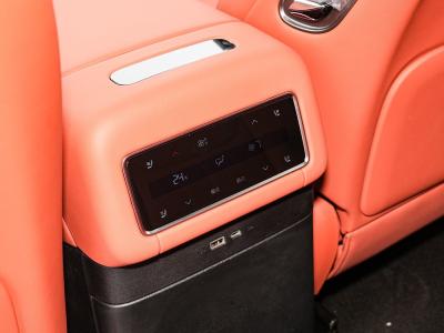 Cina Nuova BYD EV Car 2025 Modello 100,5 KWh Capacità della batteria e ricarica veloce 0,1 Ora 670KM Lunga autonomia 500kW Potenza Auto elettrica Grande spazio per la famiglia 7 posti in vendita