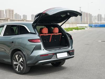 Cina Nuova BYD EV Car 2025 Modello 100,5 KWh Capacità della batteria e ricarica veloce 0,1 Ora 670KM Lunga autonomia 500kW Potenza Auto elettrica Grande spazio per la famiglia 7 posti in vendita