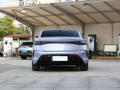 Cina 2025 BYD Veicolo elettrico Sigillo EV Smart Modello 650KM Long Range 80,64kWh Batteria Fast Charging Hot Sell con tetto solare in vendita