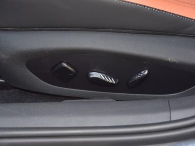 Cina 2025 BYD EV Car Seal AWD Performance Long Range 600KM Fast Charging Electric Car Quattro ruote motrici Veicolo elettrico con tetto solare in vendita