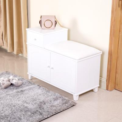 Cina Retro portascarpe bianco di stile con il banco di stoccaggio della scarpa del MDF di Seat E1 con il cuscino in vendita
