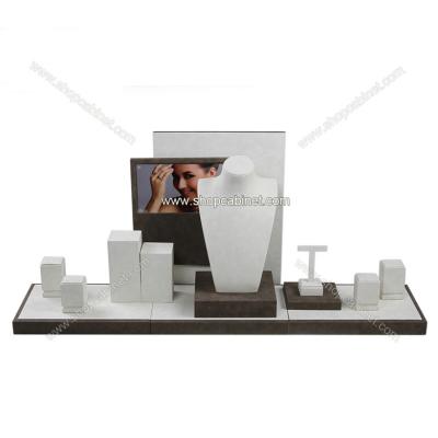 China Jewelry Display props and shwocase for jewelry shop fitting for sale