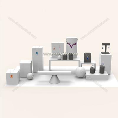 China Marvelous retail store design high end jewelry display props for sale