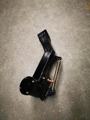 China Hittebestendige veegarm voor straatveegmachine, gemakkelijk schoon te maken, reserveonderdelen voor veegmachines, op maat Te koop