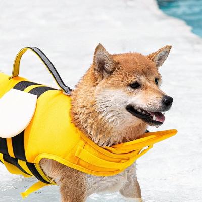 Cina Giubbotto di salvataggio leggero per animali non scivoloso con passo a passo per animali da compagnia abbigliamento da esterno impermeabile in vendita