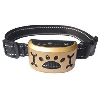 Cina Collare di addestramento per cani ecologico controllo vocale ricaricabile forniture di addestramento per animali domestici in vendita