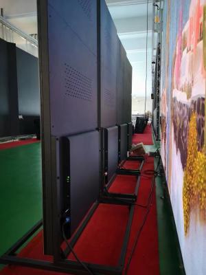 China Écran d'affichage à LED Système de contrôle WiFi Panneaux d'affichage d'affichage à LED Écran d'affichage à LED IP40 Pour l'intérieur for sale