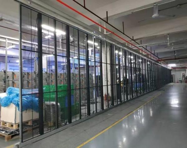 Quality Transparent LED Screen HD Full Color Video Advertising Led Screen G3.91-7.82 for sale