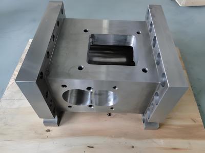 China Bimetallic Overlay Twin Screw Barrel Sections for Lithium Battery Diaphragm for sale