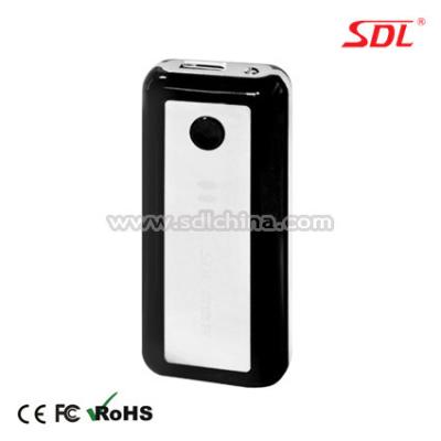 Cina caricatore esterno portatile E09 di USB del pacchetto della batteria dell'alimentazione elettrica di potere bancario di potere 5200mAh in vendita