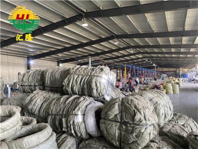 Китай Pvc Bto-22 покрыл гальванизированные товары наличных денег провода бритвы концертины 2.0mm в складе продается