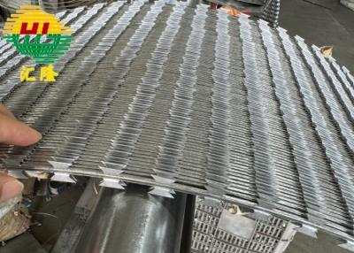 Китай Электро- или горяче-погруженный оцинкованный BTO16 BTO18 Концертина Колючая проволока продается