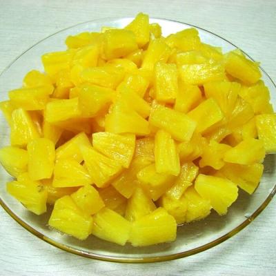 China Factory Price Premium China Canned Pineapple Tidbits in Light Syrup BRIX:14-17% for sale