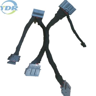 Cina Assemblaggio cavi elettronico di Molex del cablaggio del cavo di JAE MX34020PF1 MX34032SF1 in vendita