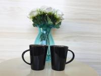 China 16oz 450ml Black Ceramic Coffee Mug Microwave Safe Custom Logo Smooth Surface for sale
