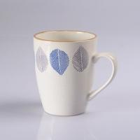 China Customized Embossed Hand Painted Dinnerware Sets Multi Colored for sale