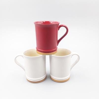 Cina rossi 13oz lustrati personalizzano la tazza ceramica del gres con la grande maniglia in vendita