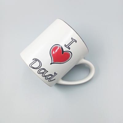 Cina Tazze beventi ceramiche rosse durevoli dell'interno 18oz, tazza ceramica 500ml per la festa del papà in vendita