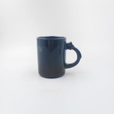 Китай градиент 13oz застеклил голубые кружки кофе штейнгута с утверждением SGS продается