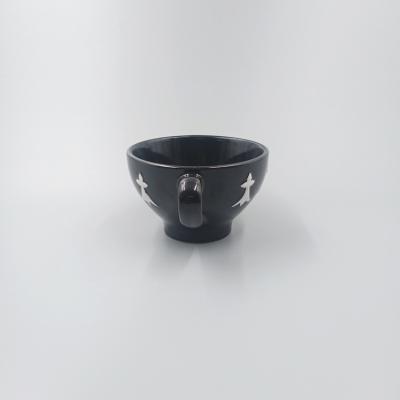 Cina tazza di tè ceramica lustrata nera luminosa del caffè della tazza di sollievo bianco 9oz in vendita