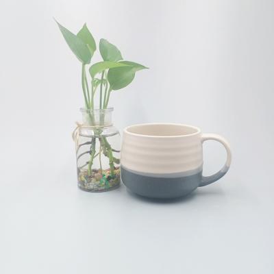 China FDA-Diameter 9cm Ceramische Duurzame Steengoedmokken Verglaasd met Handvat Te koop