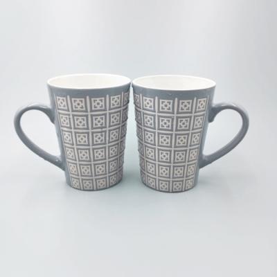 中国 陶磁器のシルク スクリーンの安いマグの新しい骨灰磁器16ozのコーヒー・マグ 販売のため