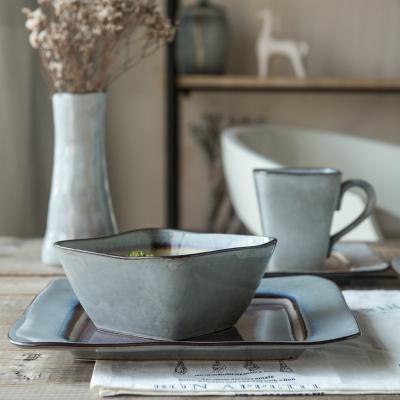 Cina Il ghiaccio quadrato ha fenduto l'insalatiera ceramica della glassa 5,5 pollici in vendita