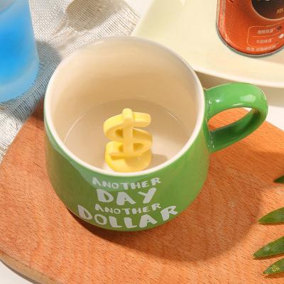 Cina Tazze ceramiche dello smalto vetroso della tazza da caffè 3D dell'animale creativo di sollievo in vendita
